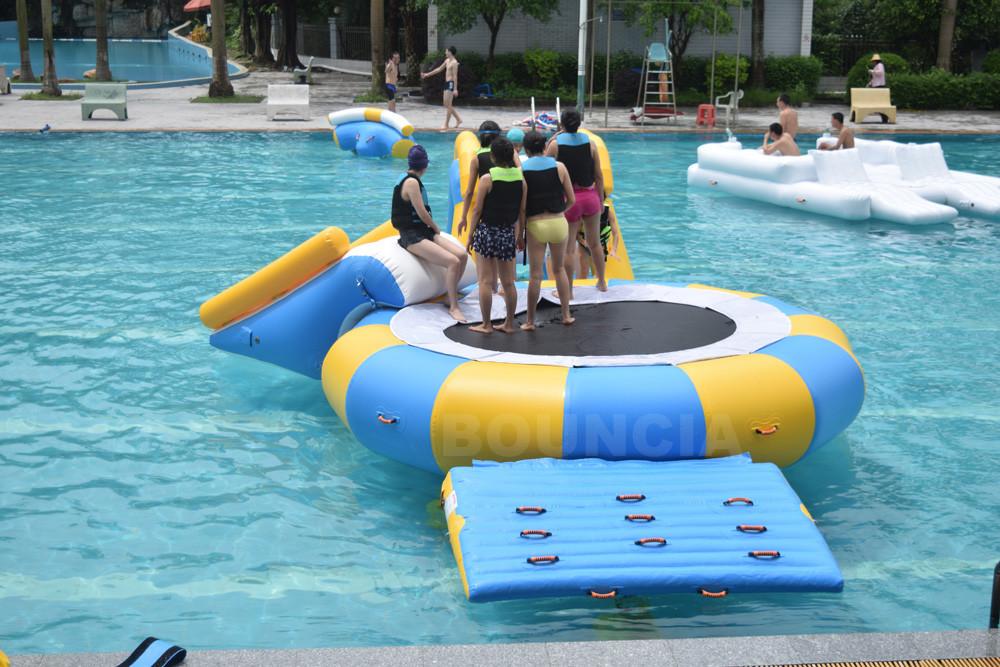 Parque flotante inflable del agua/juegos inflables del deporte acuático ...